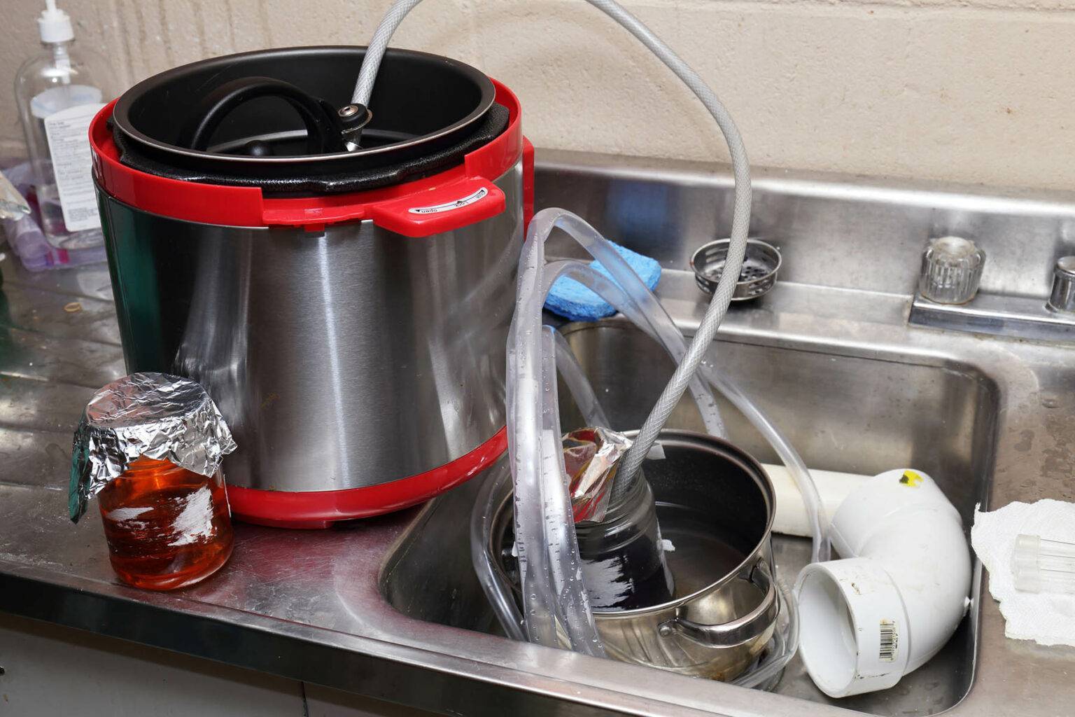 Meth Decontaminators | Meth Lab Residue Cleaning | Meth House Remediators